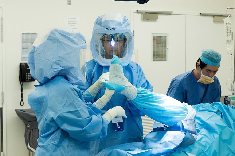 The Surgeon and The Soldier (2017) - The Screen Guide - Screen Australia