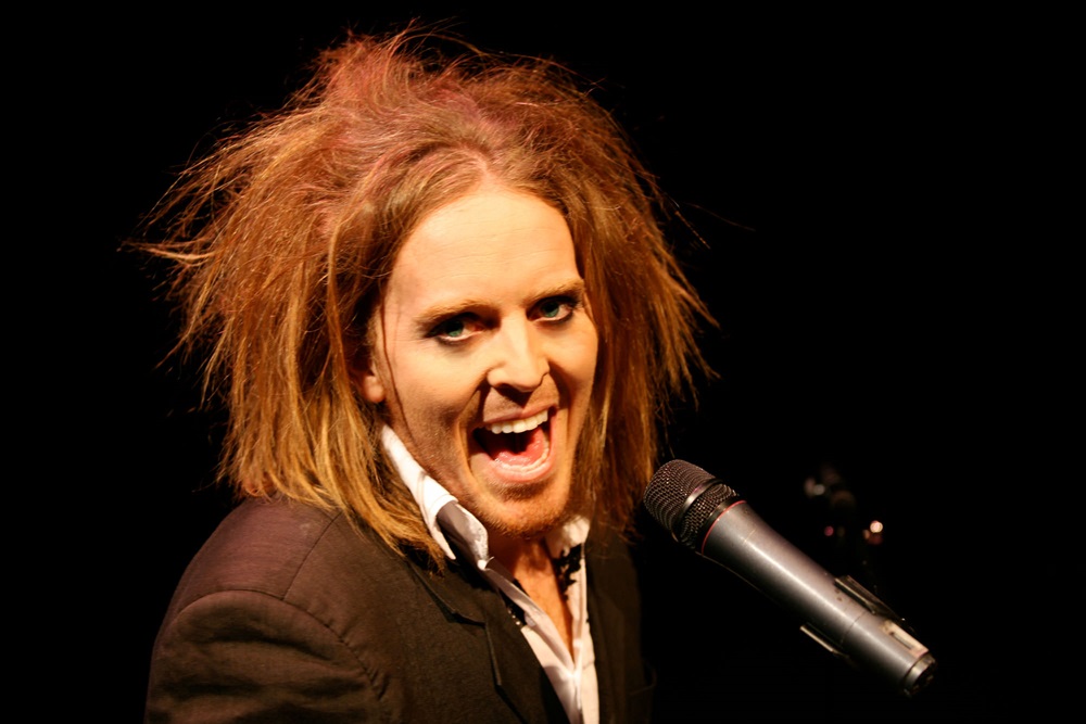 Rock 'N' Roll Nerd: The Tim Minchin Story (2008) - The Screen Guide ...